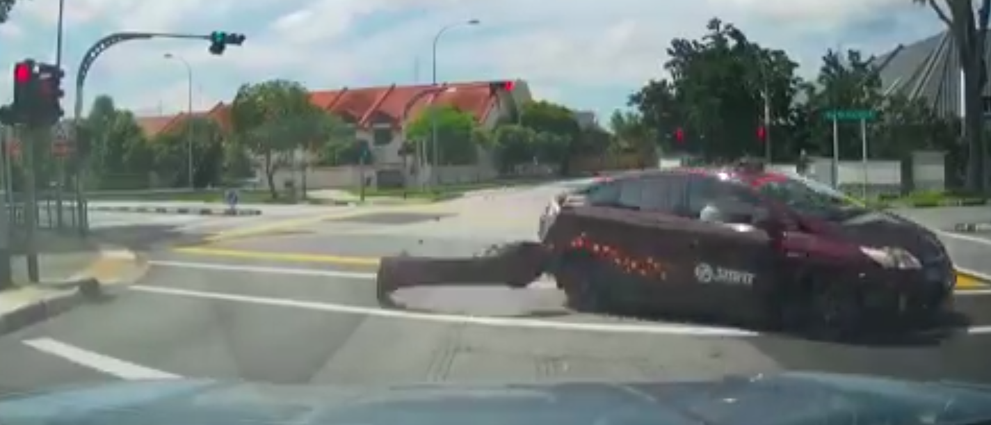 Taxi discretionary right turn getting hit