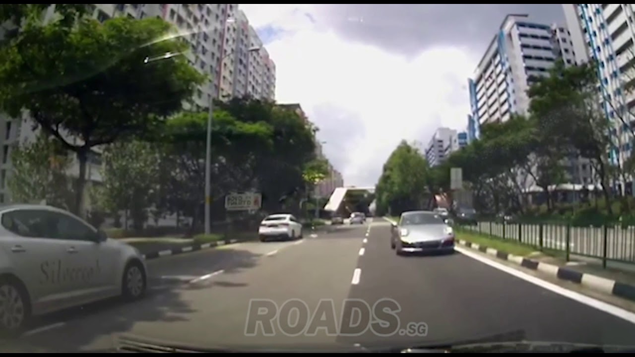 Instances of cars driving against traffic