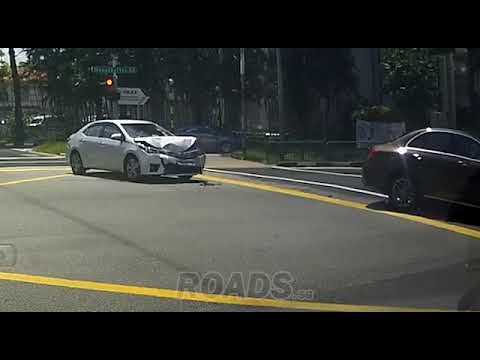 Mercedes Benz #SMC6748S T-bone accident while making discretionary ...